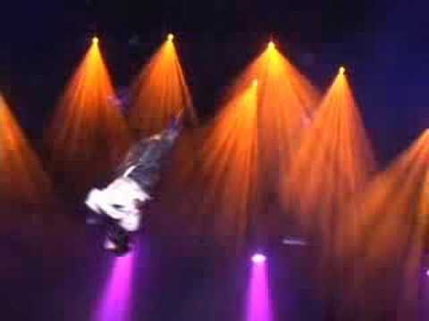 Duck Cameron Magic - Straight Jacket Escape - YouTube