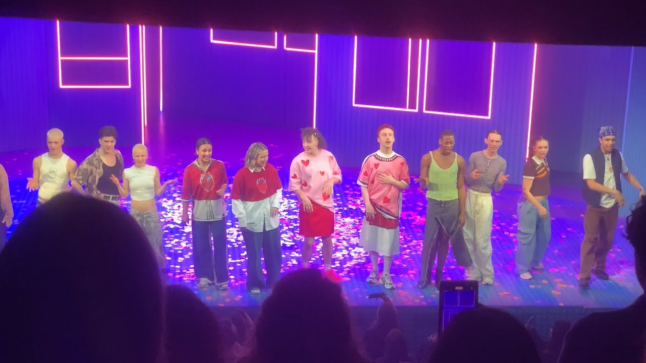 Why am I so Single?-Curtain Call-24/11/24-Rhys Wilkinson Oliver Debut ...