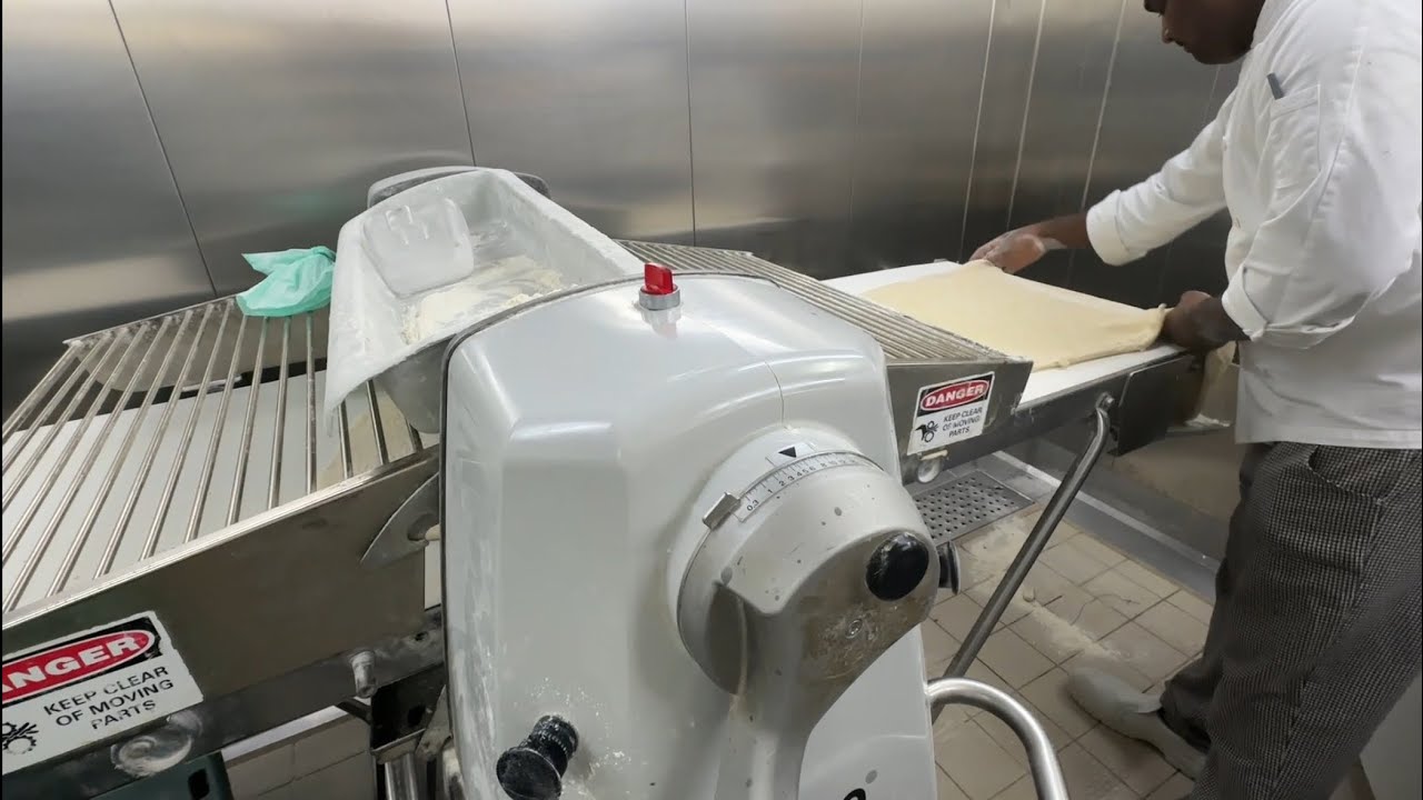 How to use dough sheeter machine || Dough Sheet making - YouTube