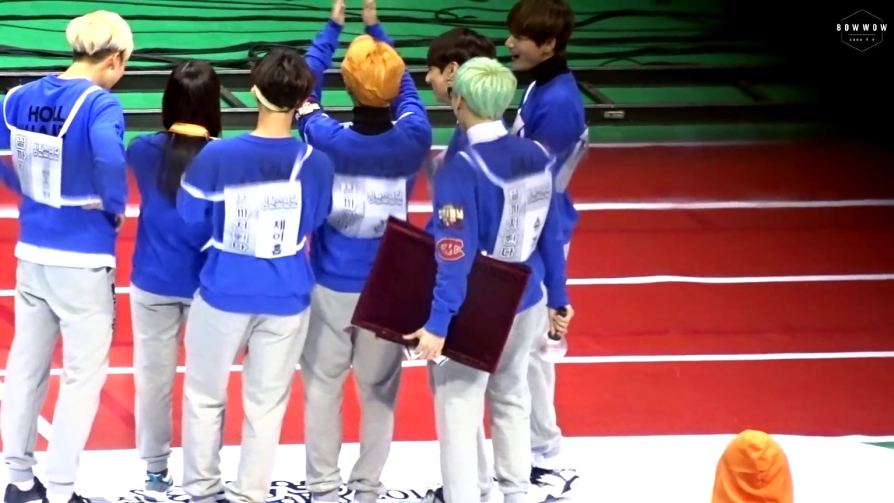 160118 아육대 방탄소년단 슈가 팬분 안아주는법 - YouTube