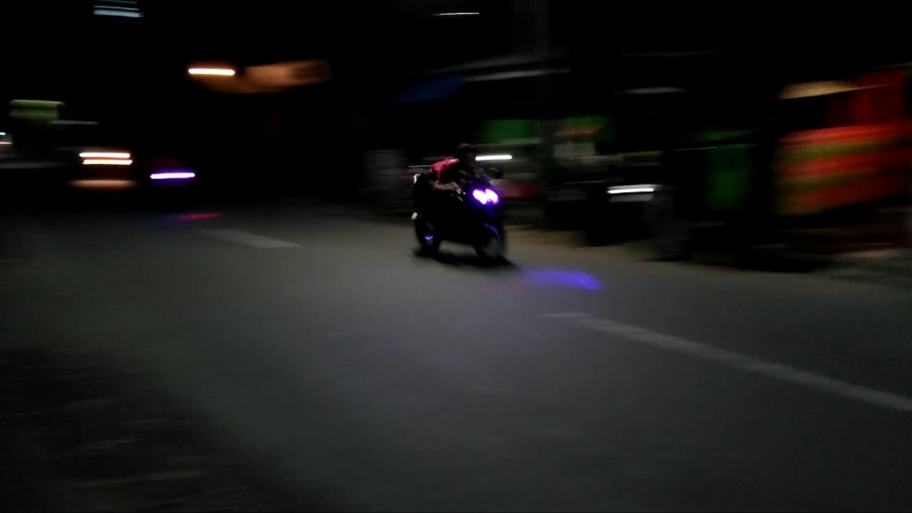 old cbr 150 r (mikaru) vs minerva r150 (pe'a) *speedtest* - YouTube