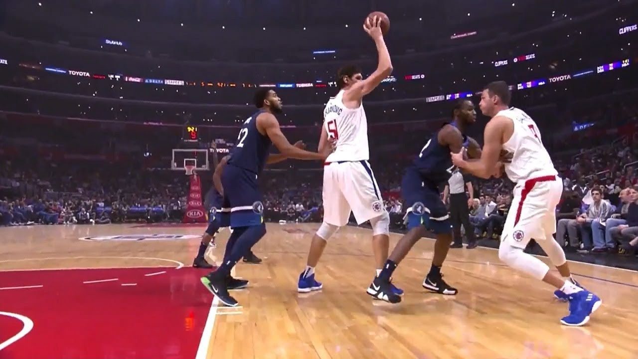 Boban Marjanovic Again BULLYING with Height! Drop-Off ASSIST for ...