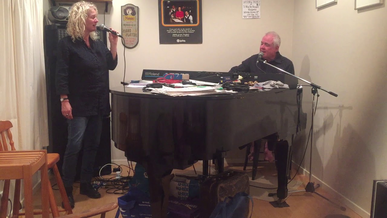 Gillian & Mike - Ventura Highway (Cover) - YouTube