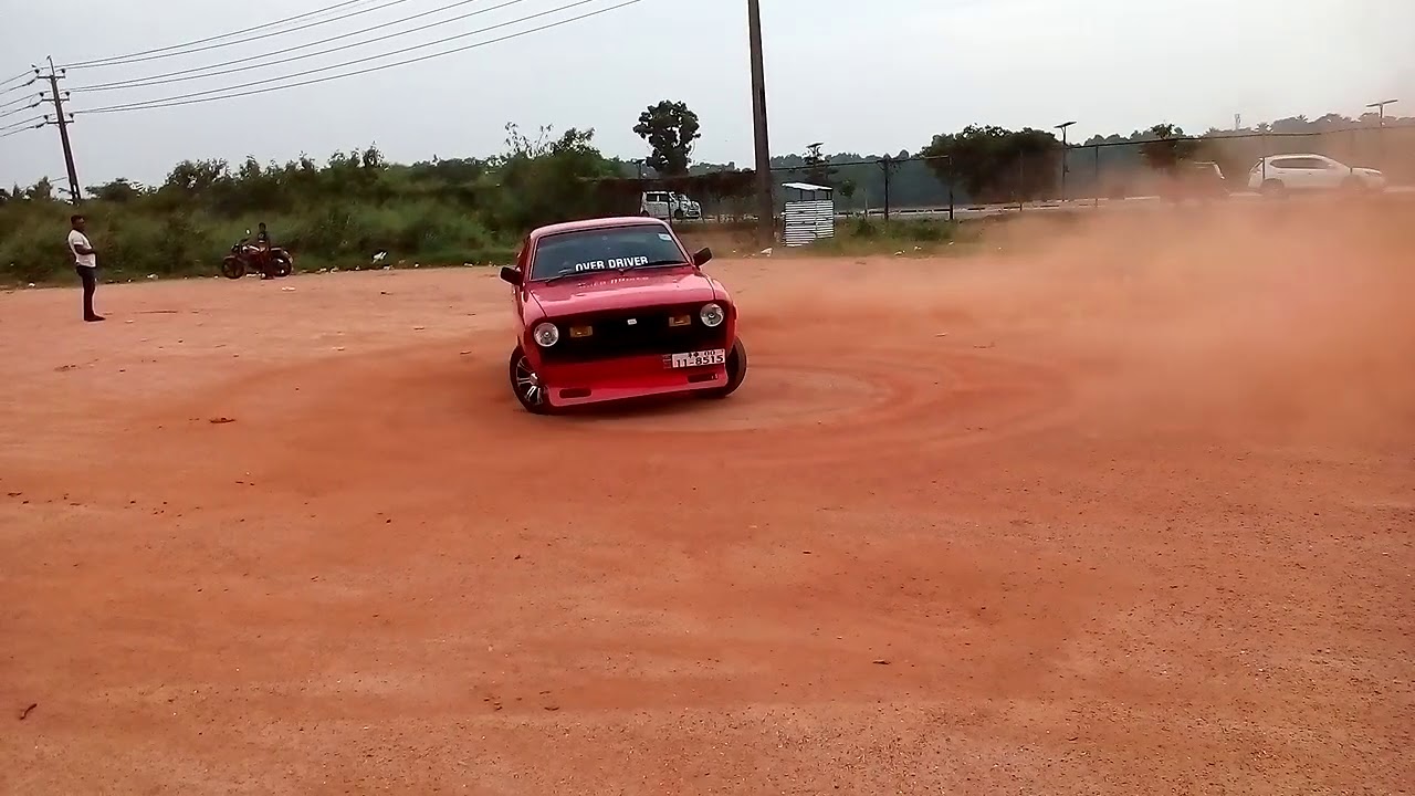 Nissan B211 - YouTube