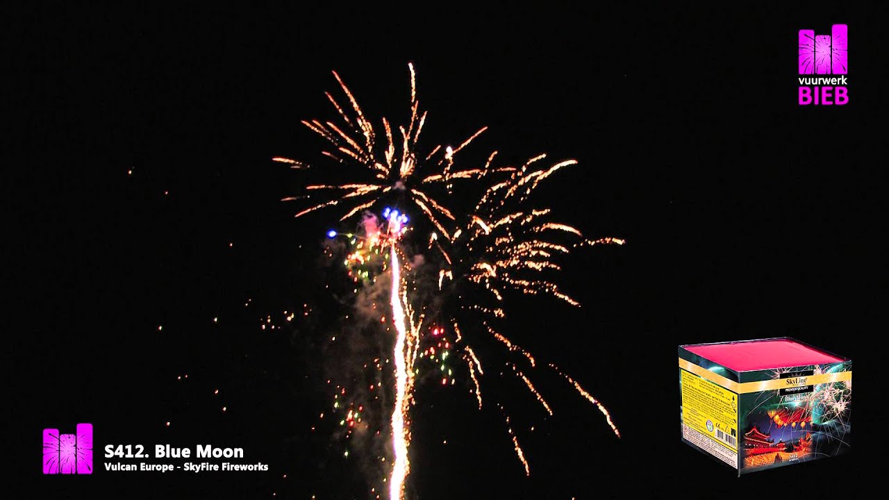 Blue Moon - Skyline Fireworks - Vulcan Europe - Vuurwerkbieb.nl - YouTube