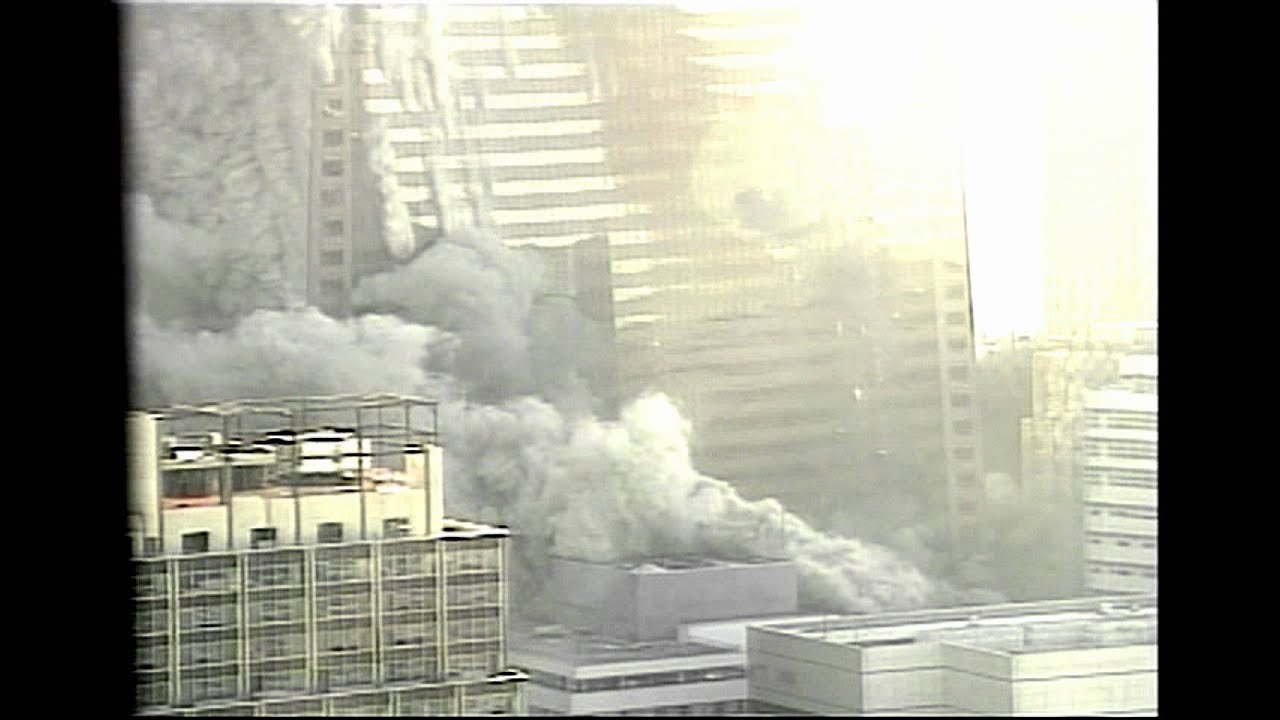 WTC 7 "Collapse" in slow motion - YouTube