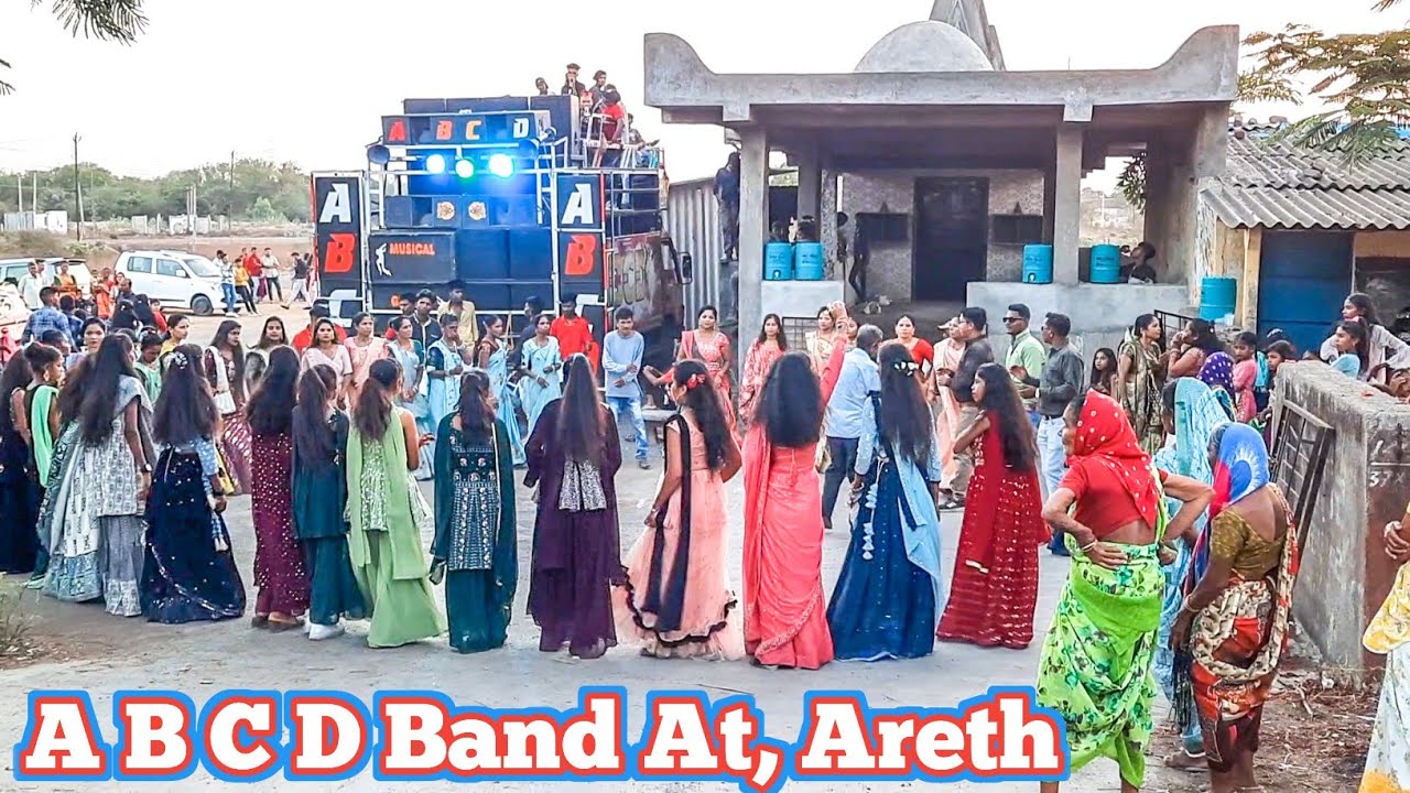ABCD Band At, Areth @jaitungamit Garba Dance - YouTube