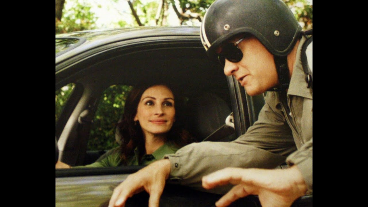 Larry Crowne - Movie Review - YouTube