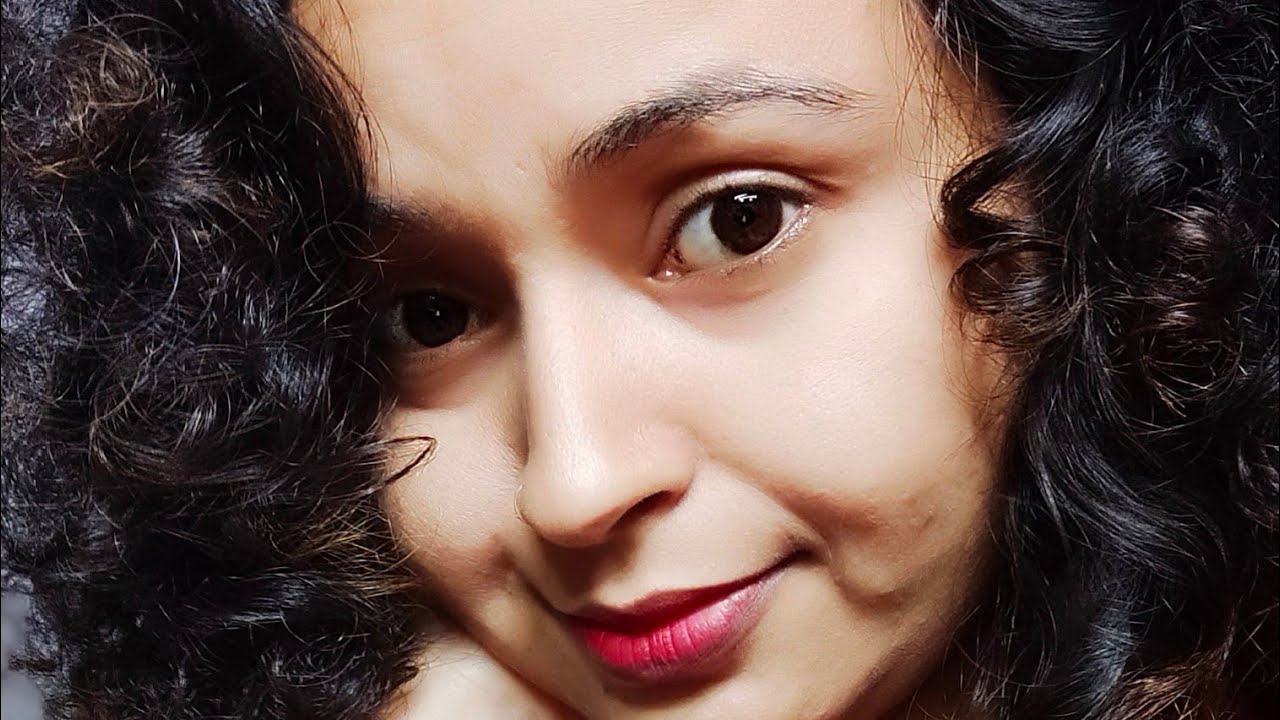 how to do curly hair, aasan tarike se balon ko curly kre - YouTube