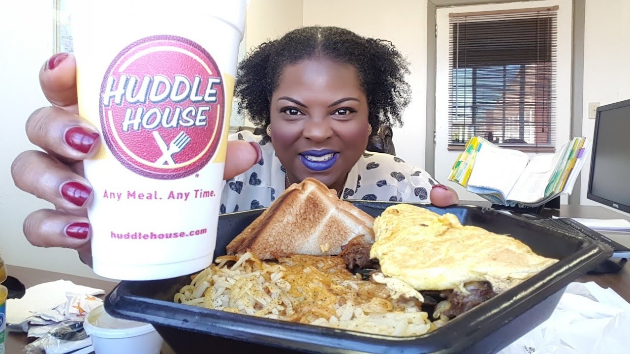 Huddle House/Philly Cheese Steak Omlete Breakfast/Mukbang-eating show ...