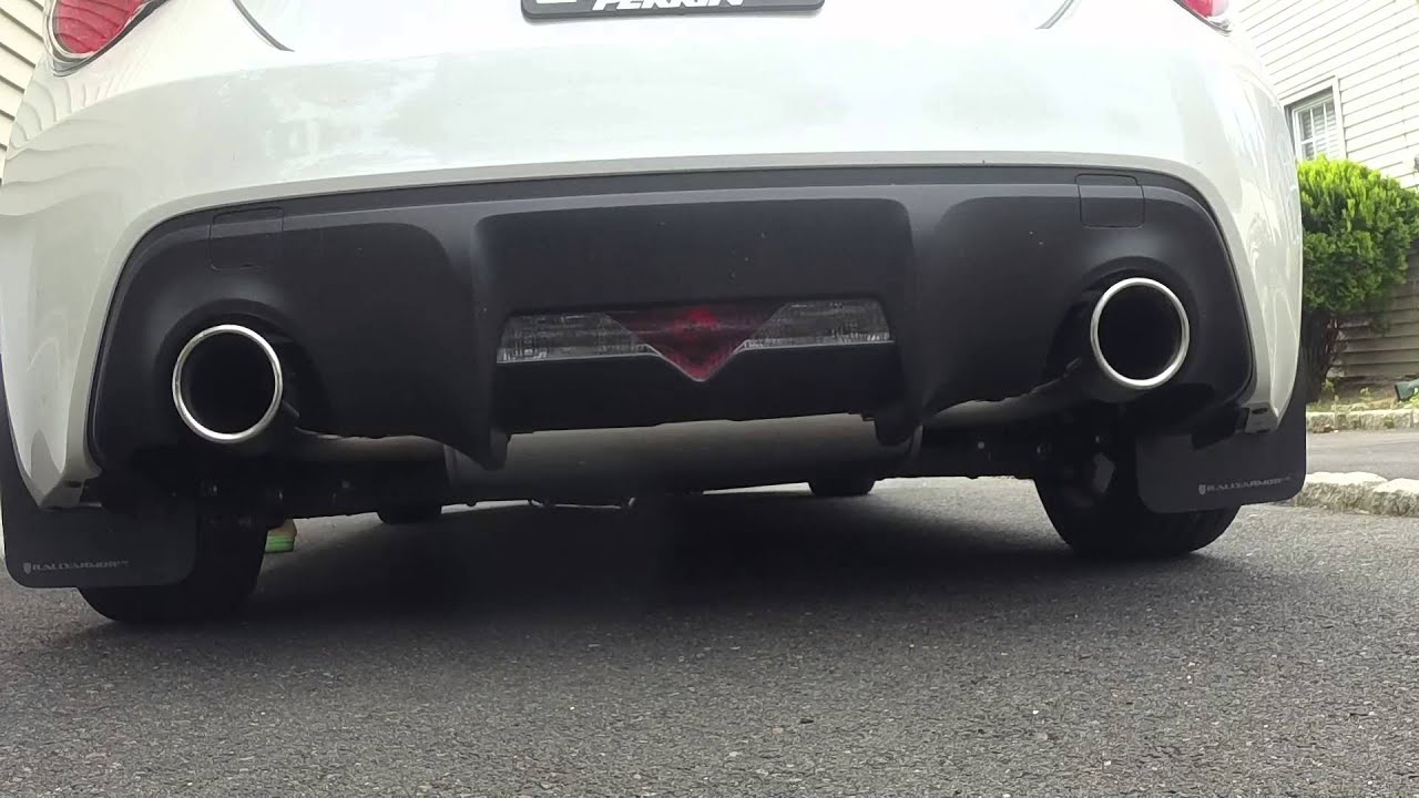BRZ invidia Q300 - YouTube