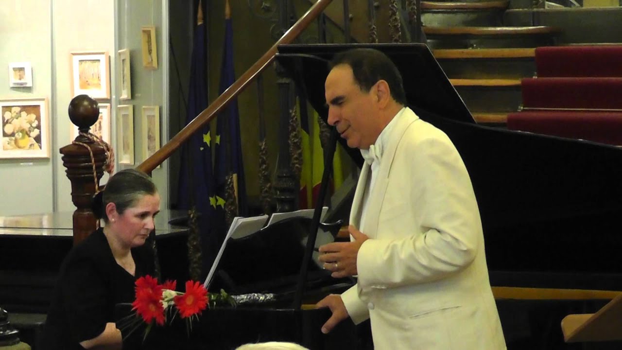 Marcel Rosca in an aria from Don Carlo - YouTube