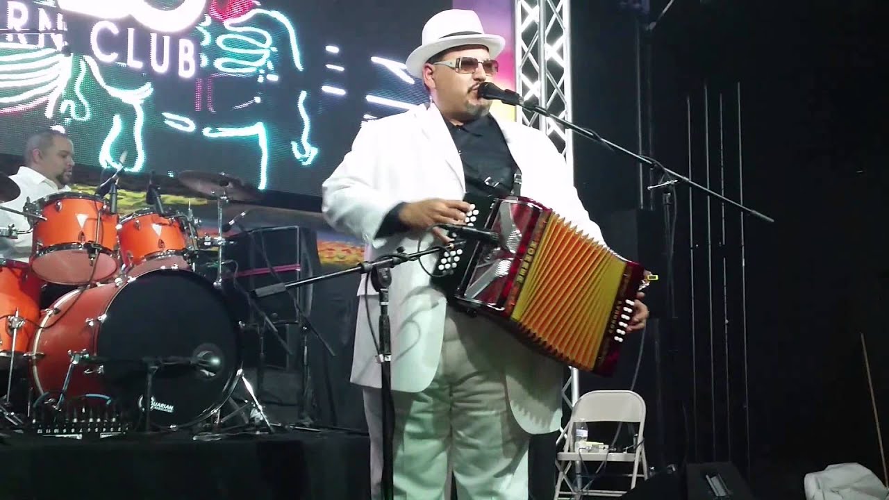 Boni Mauricio Y Los Maximos El Dorado - YouTube