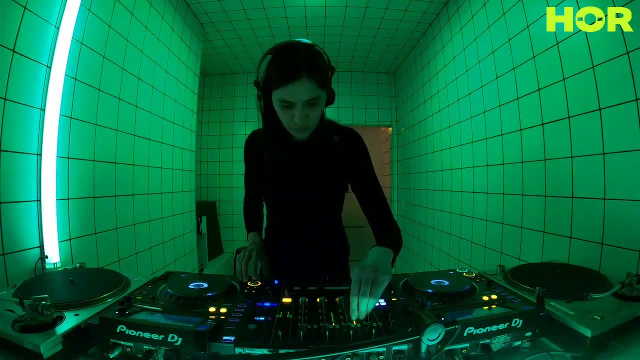 Acid Phantasy - Lily Ackermann / October 25 / 7pm-8pm - YouTube