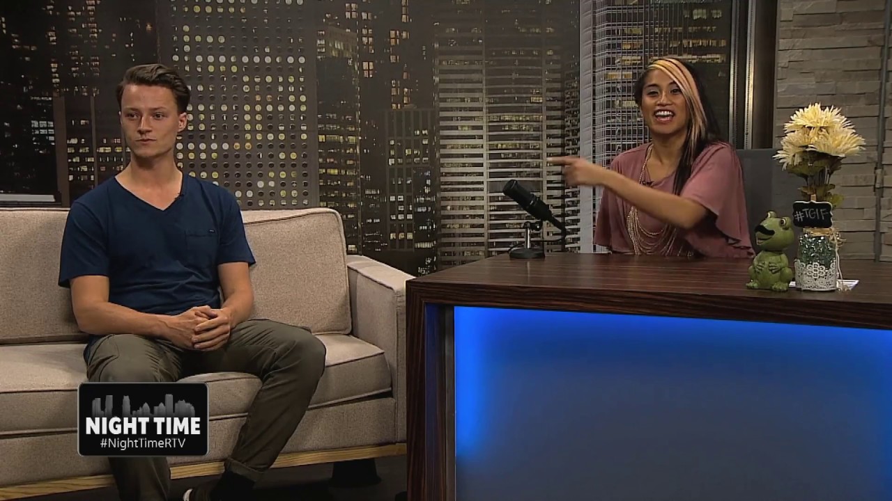 Andrew Packer Tells All of the Jokes - YouTube