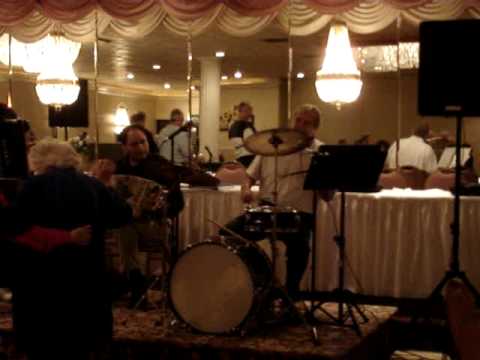 Jimmy Killian& Honky Chicago - Everyone Loves Someone - YouTube
