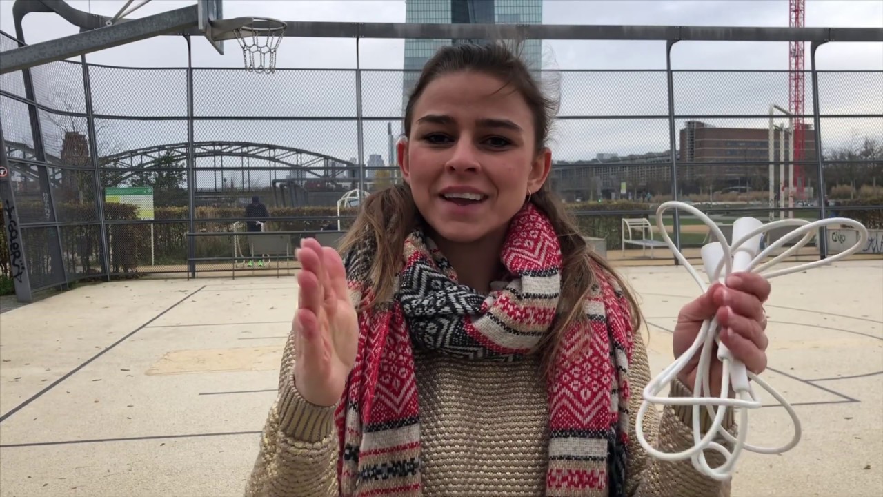 LOVE CHRISTMAS? - JUMP ROPE CHRISTMAS ROUTINE PART 1/4 - YouTube