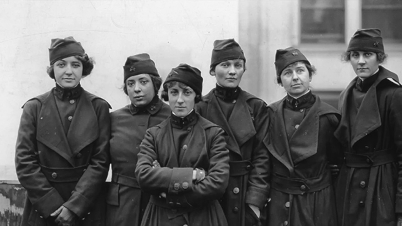 The Hello Girls — the history behind the musical - YouTube