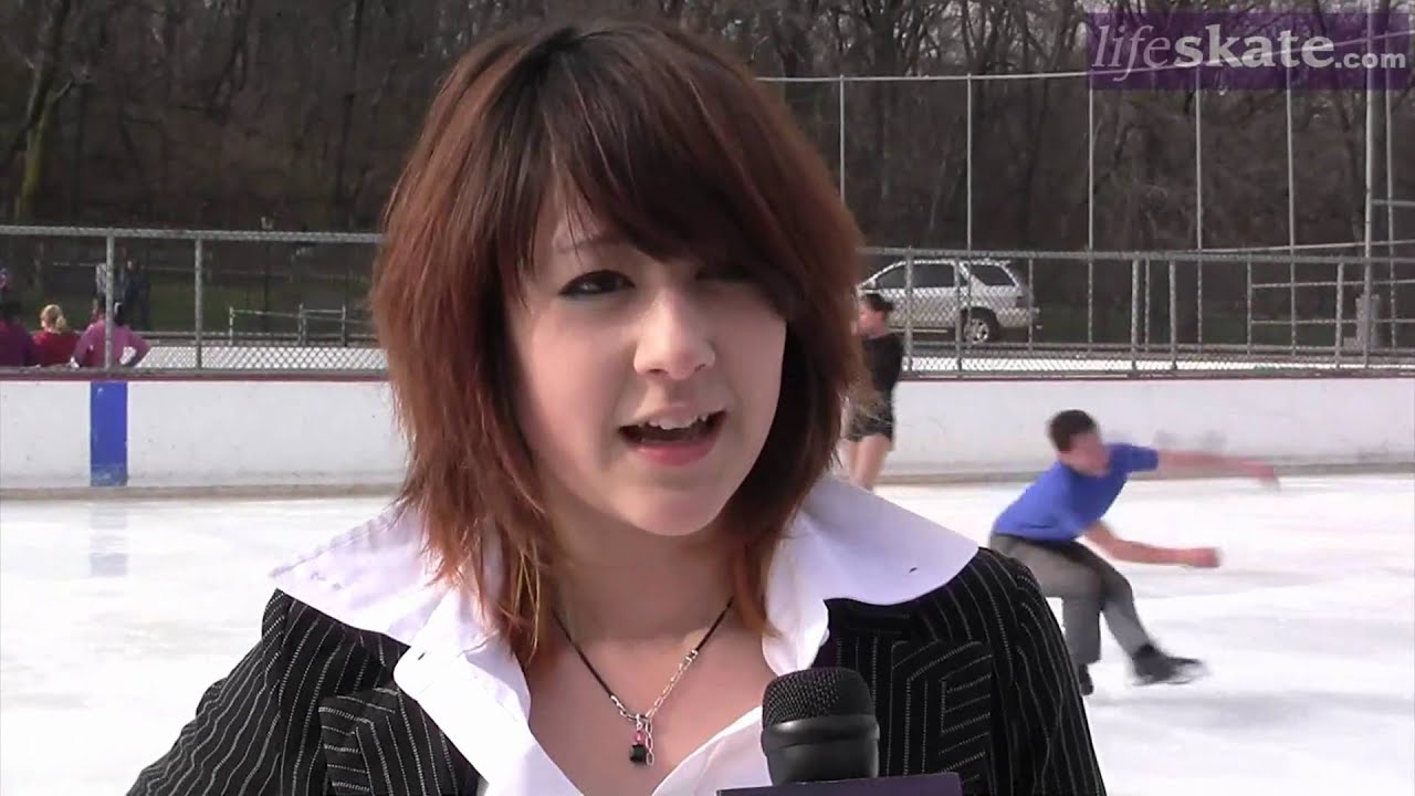 Angela Maxwell interview and skate to Michael Jackson (March 2010 NYC ...