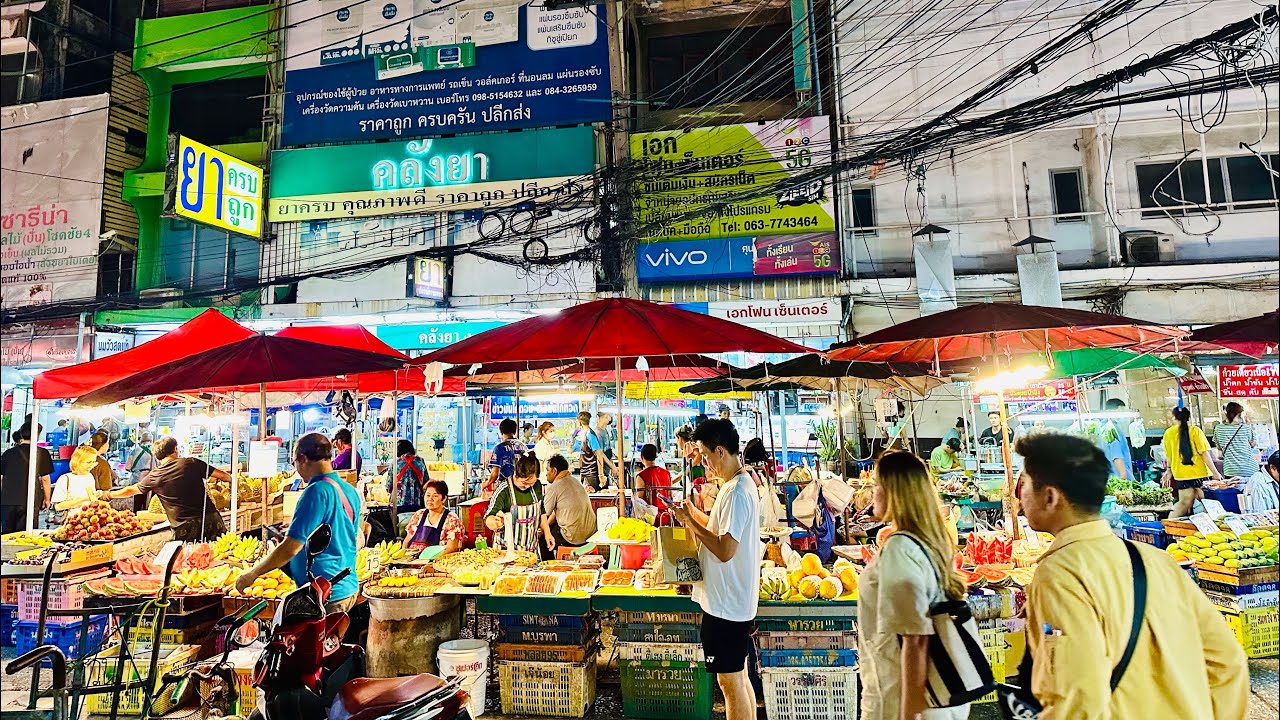 Chok Chai 4 Market Walking Tour-Lat Pharo Bangkok Thailand - YouTube