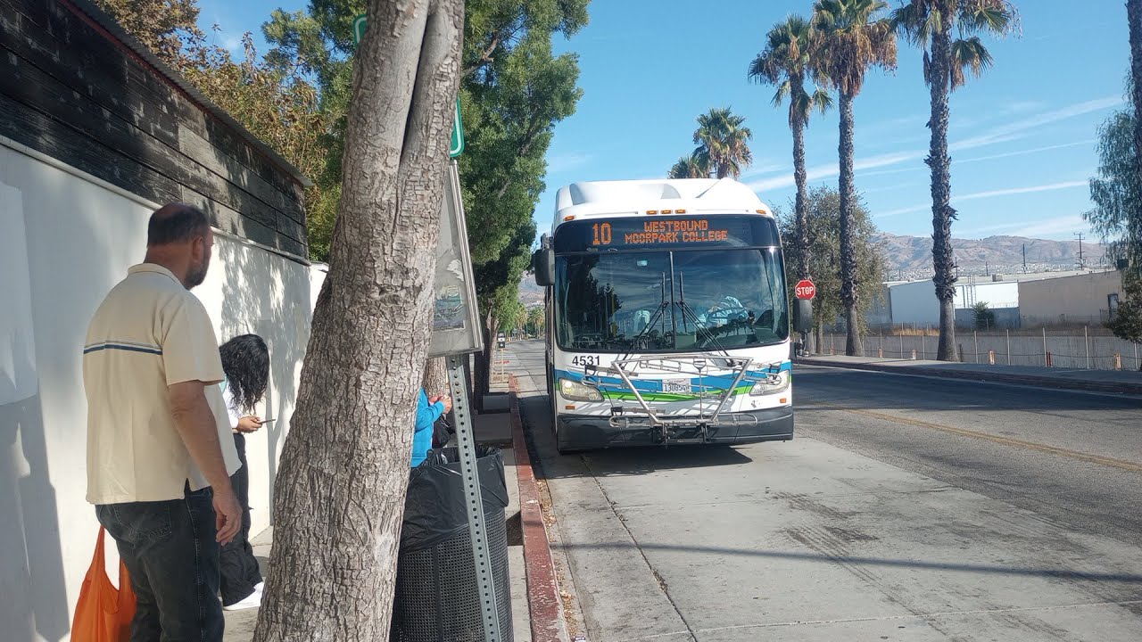 2014 Simi Valley Transit New Flyer XN40 4531 - YouTube