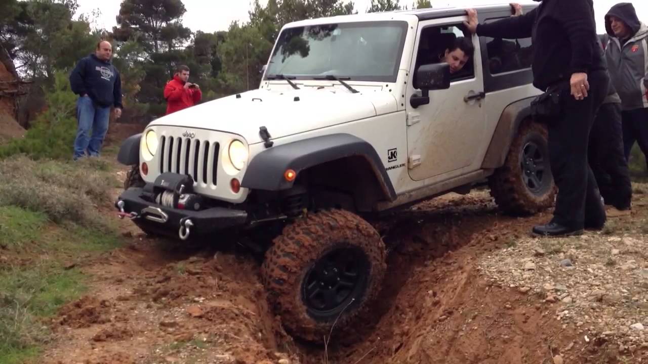 jk flex - Wrangler jk flexing california - YouTube