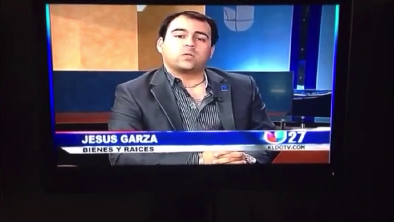 Entrevista en noticias univision 27 en Laredo - YouTube