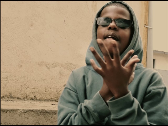 Mboi (feat. Jufy gang) - Gkay & Clamzy: Song Lyrics, Music Videos ...