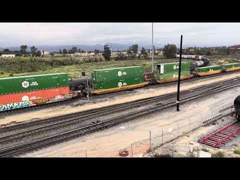UP 5821 Leads Westbound Intermodal Train Passes Through West Colton Yard - YouTube