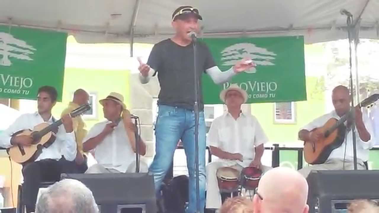 Víctor Manuel Reyes - Festival de la Caña 2015 - YouTube