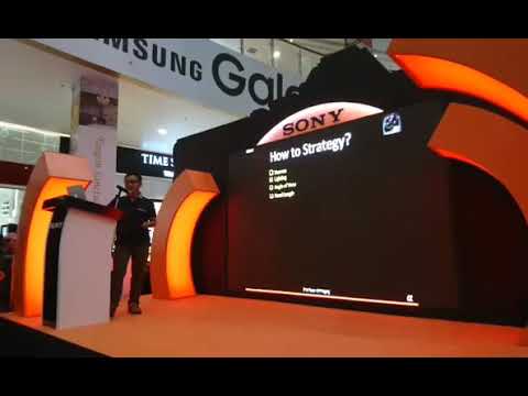 U Kyaw Win Hlaing - YouTube