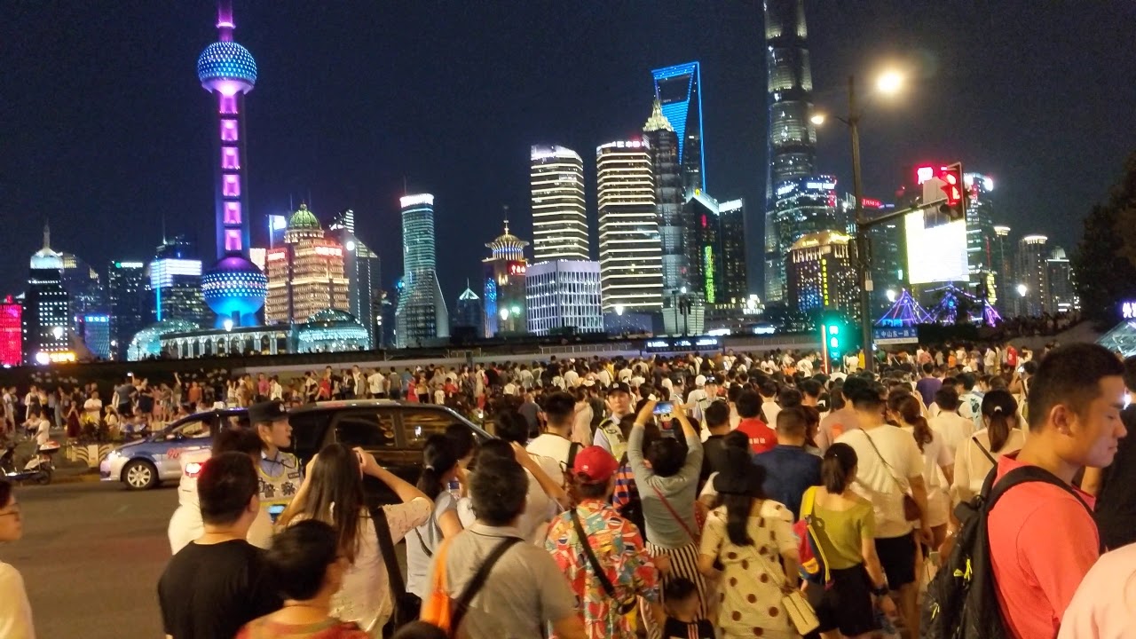 Shanghai Bund at night busy crowds Gurewitz 8-2019 - YouTube