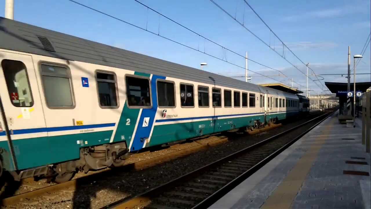 IC 611 Bologna-Bari con E656 274 @Falconara Marittima - YouTube
