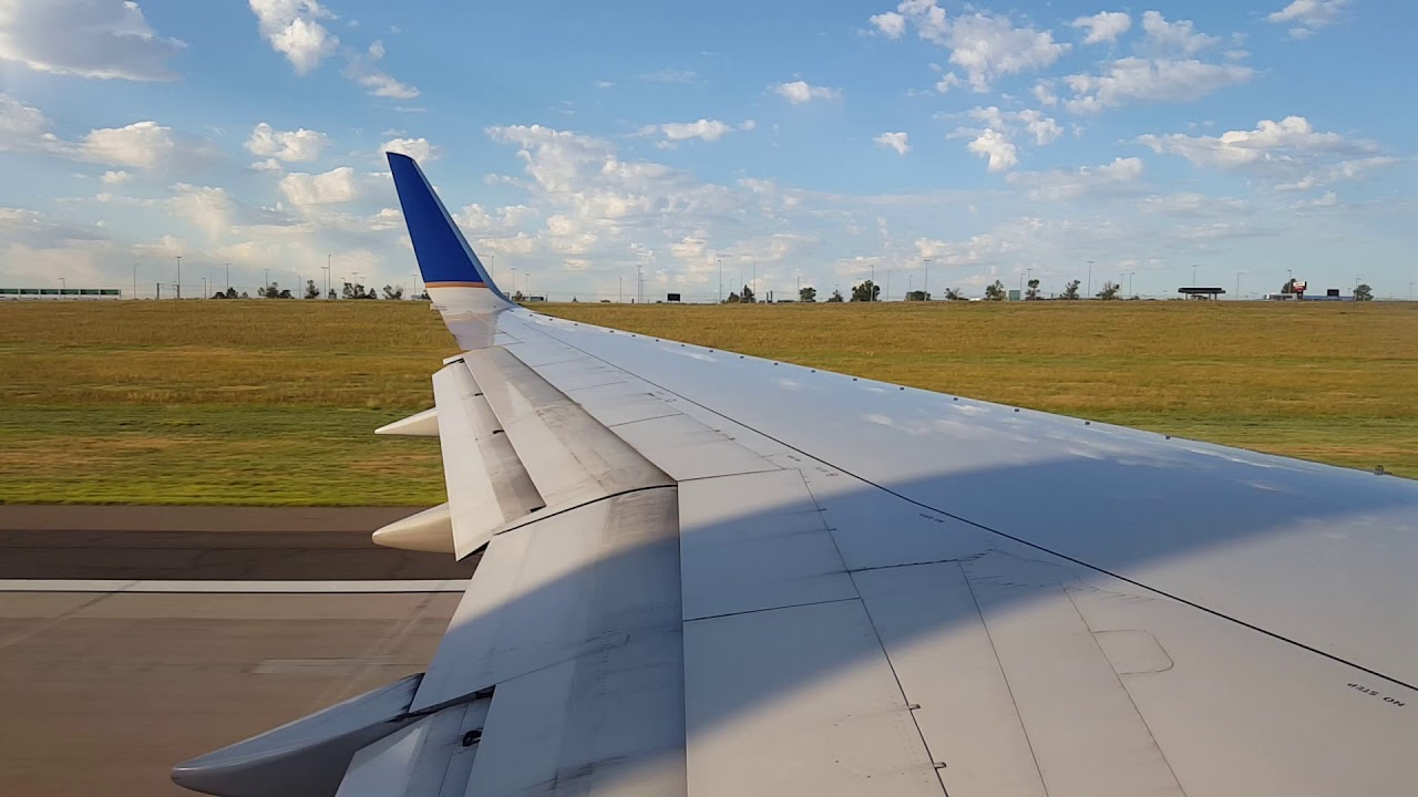 Takeoff: United Boeing 757-300 Denver Airport - YouTube
