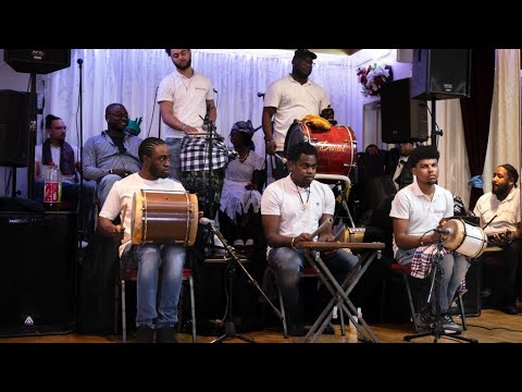 Warimbo Krioro - Luangu kawna (Live) - YouTube
