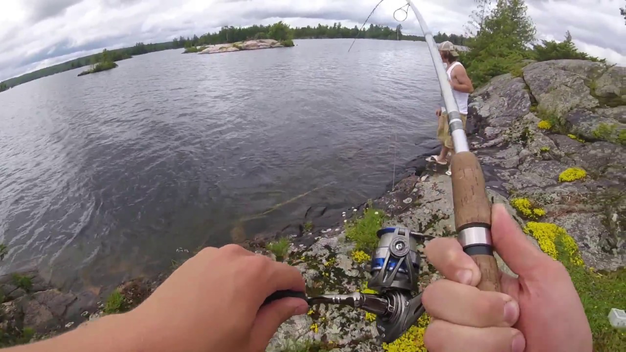 MUSKIE ON A BASS SET UP - YouTube