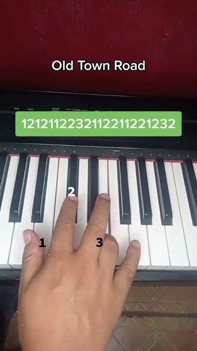 Old Town Road piano tutorial - YouTube