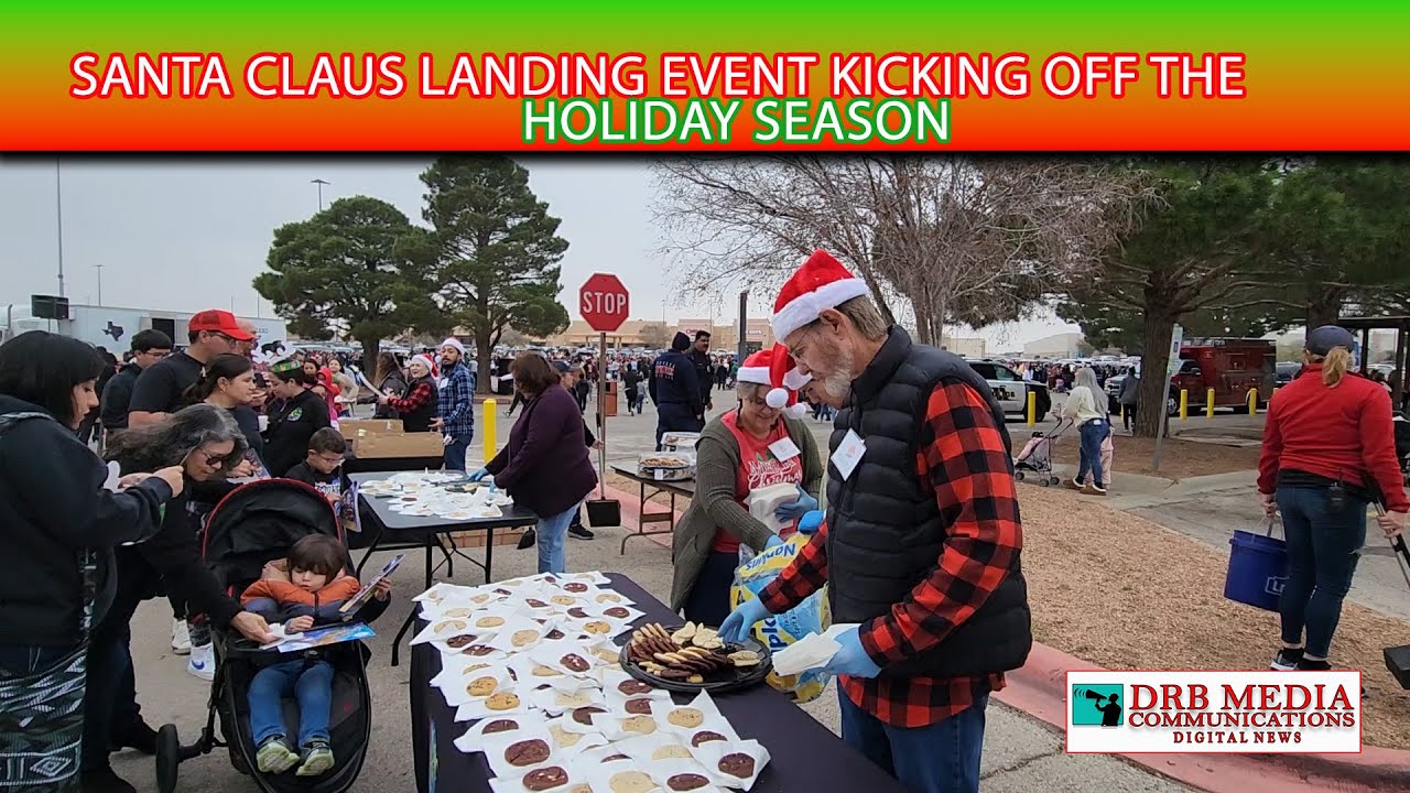 Annual Santa Claus Landing Event Kicking Off Holiday Season - YouTube