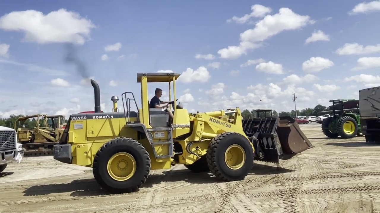 2000 KOMATSU WA250-3MC For Sale - YouTube