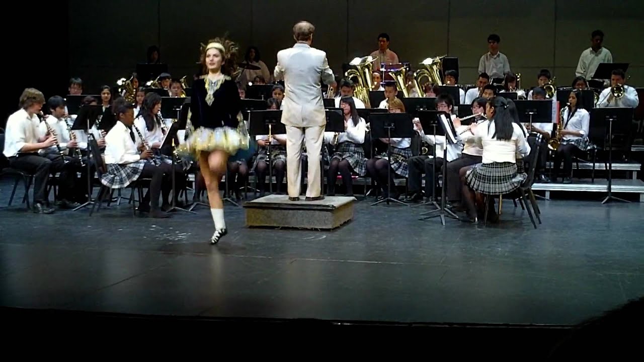 The Lord of the Dance-Ronan Hardiman - YouTube