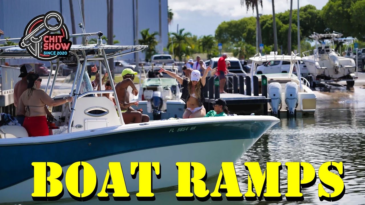 America's Only Free Entertainment ! Boat Ramp Watching ! (Chit Show ...