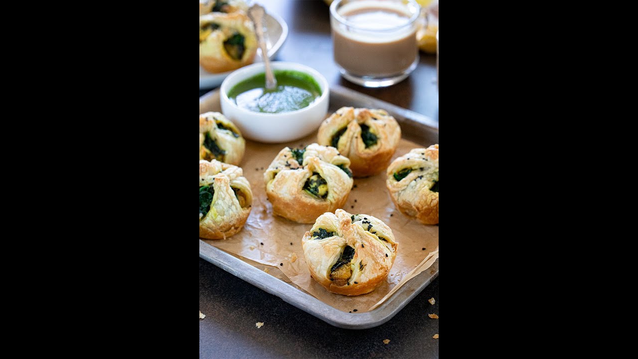 Palak Paneer Parcels. Crispy Puff Pastry Patties| Quick & easy flaky ...
