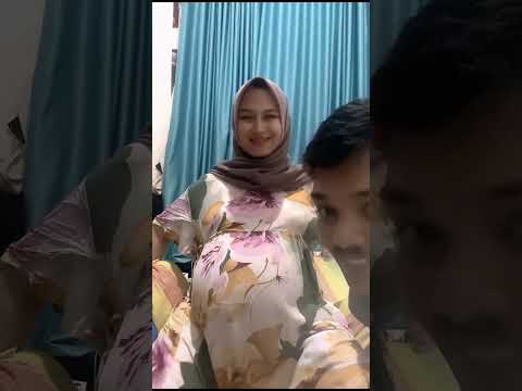 Bumil Hijab Manis Banget Perut Besar Bangeet #pregnant #hamil #bumil