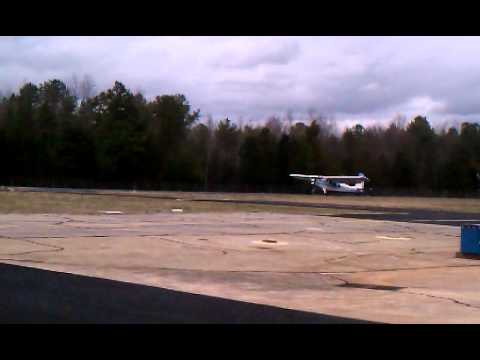 Helio Super Courier takeoff for JAARS Missionary demonstration. - YouTube