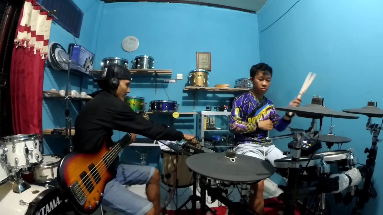 FUNKY KOPRAL - JAKARTA (DRUM COVER & BASS COVER) - YouTube