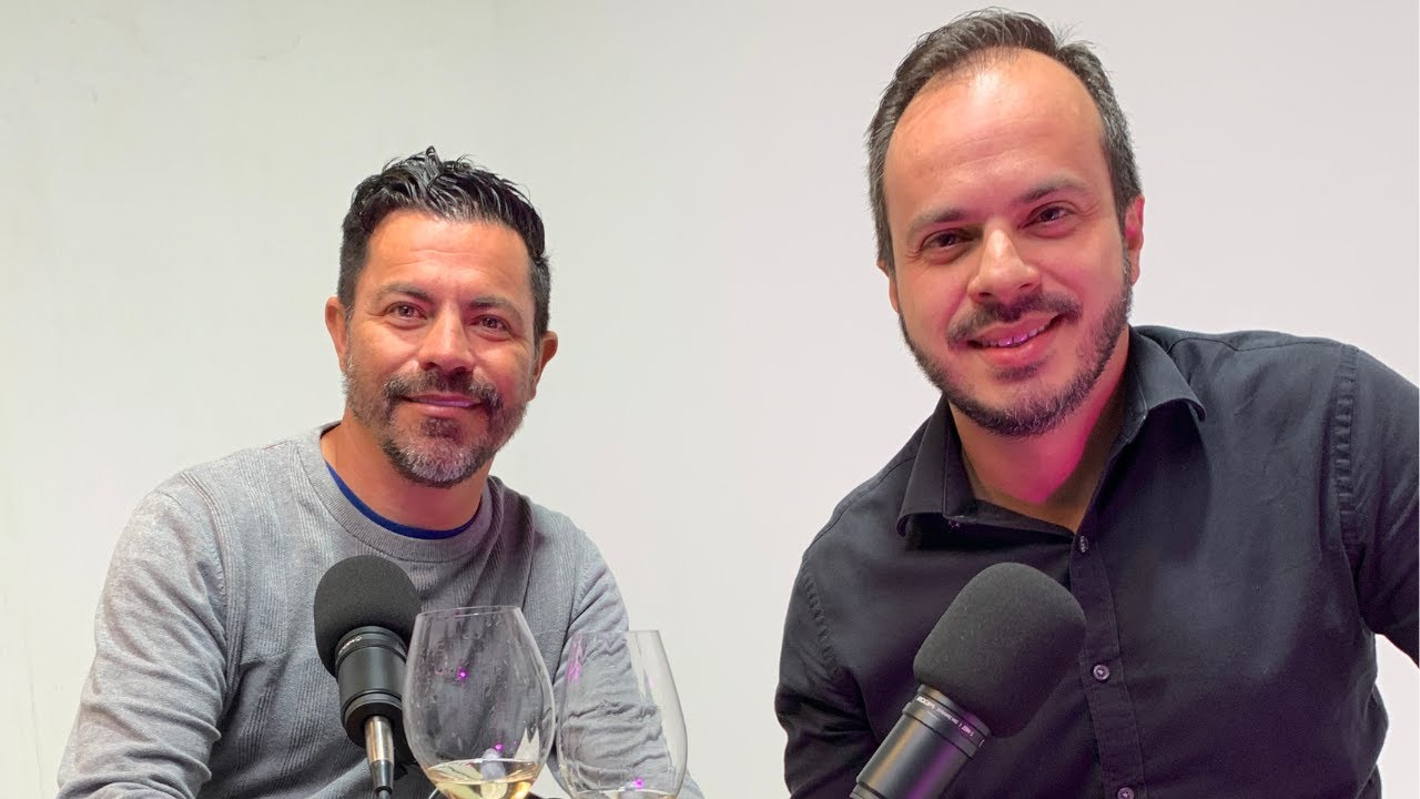 ANÉCDOTAS DE VINOS CON PITER ALBEIRO 🍷 (Con un vino en la mano) | Carlos Manuel Torrealba - YouTube