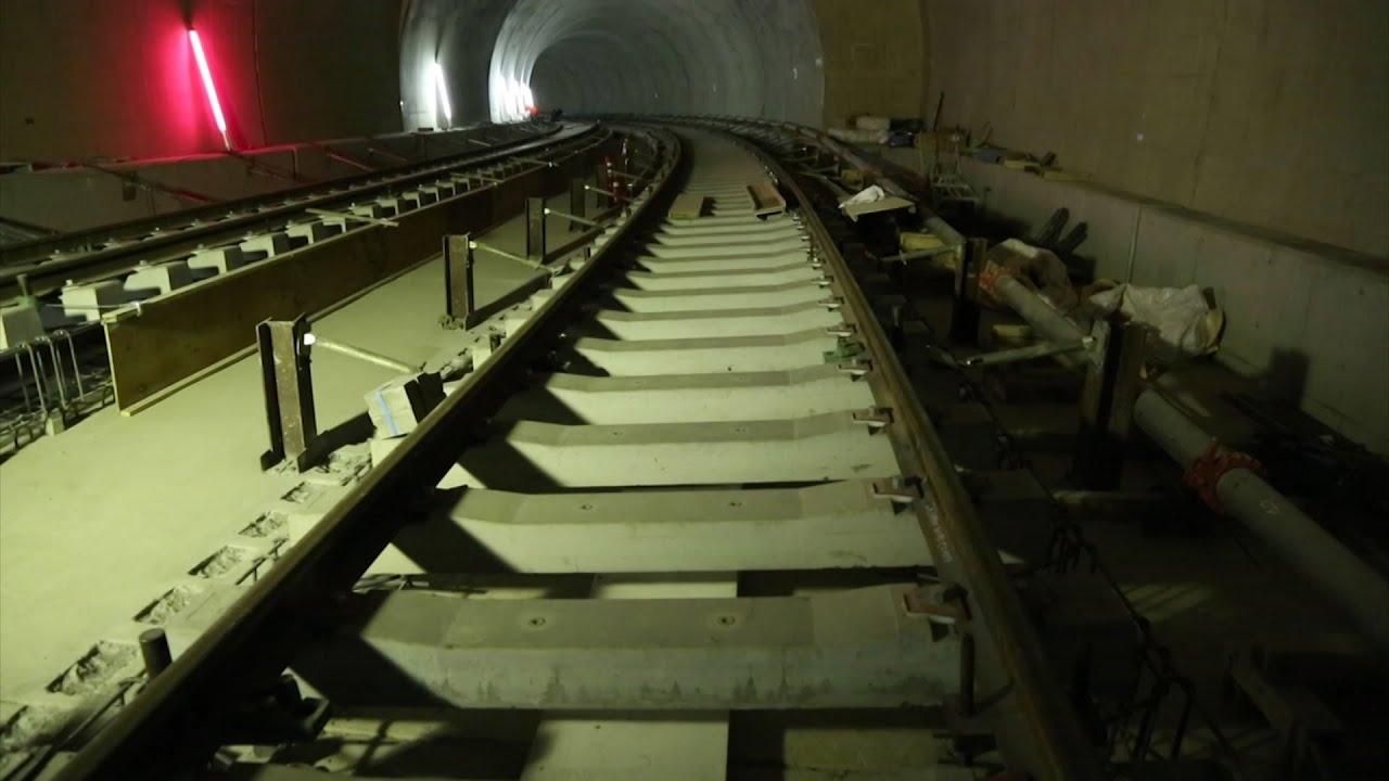Sendai Subway East-West Line tunnel complete - YouTube