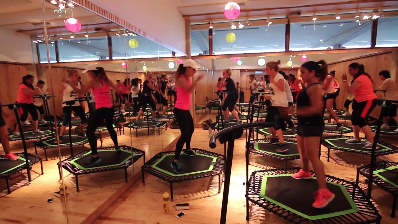 Jumping Fitness UK /Jumpingwithus UK - Raise the roof - YouTube