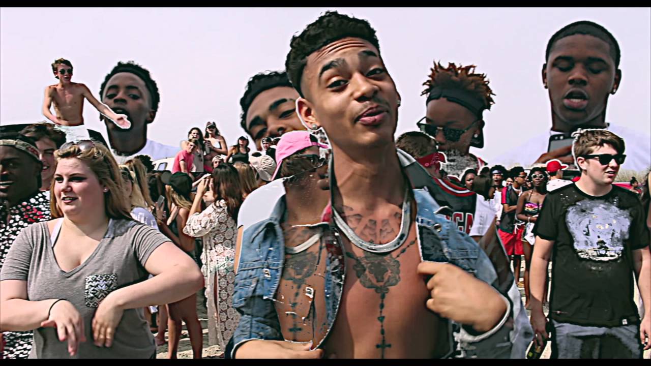 YK GANG Moneymancam Feat. Tlightyear - Party All Night (Official Video ...