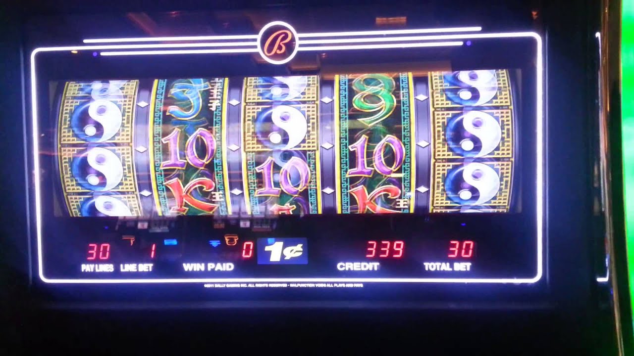 Hot Slot machine free bonus round - YouTube